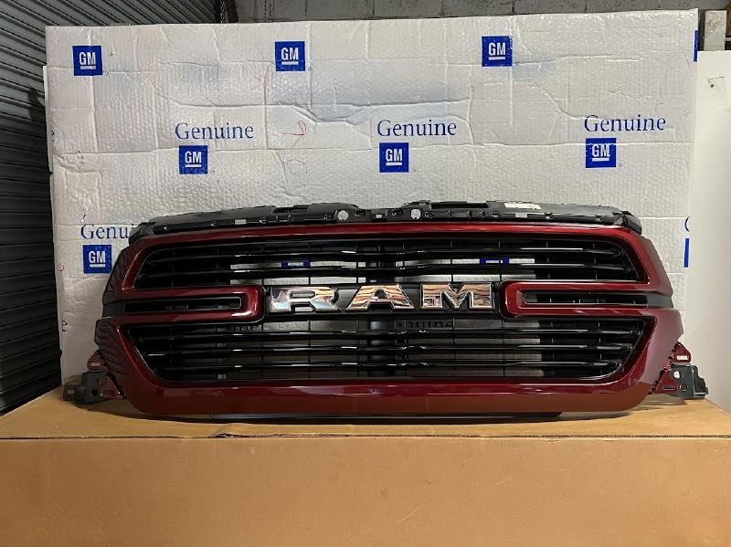 2020 Dodge Truck 1500 Grille