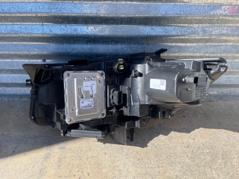 2020 Lincoln Nautilus Headlight Assembly